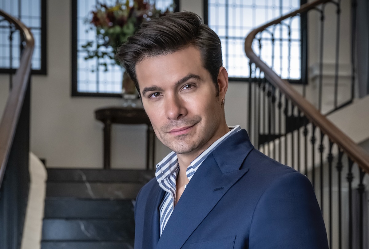 Brandon Peniche y Kristal Cid dan la bienvenida a Gia