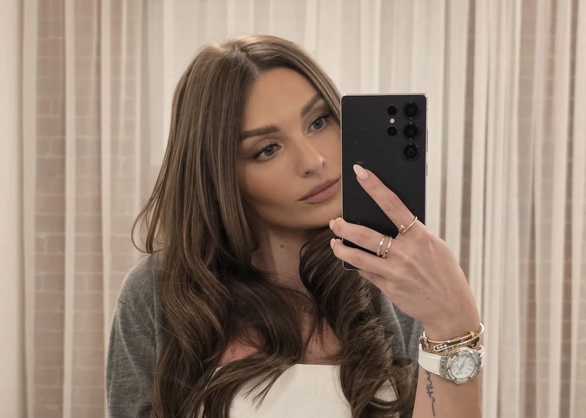 Irina Baeva cambia de look para su nueva telenovela